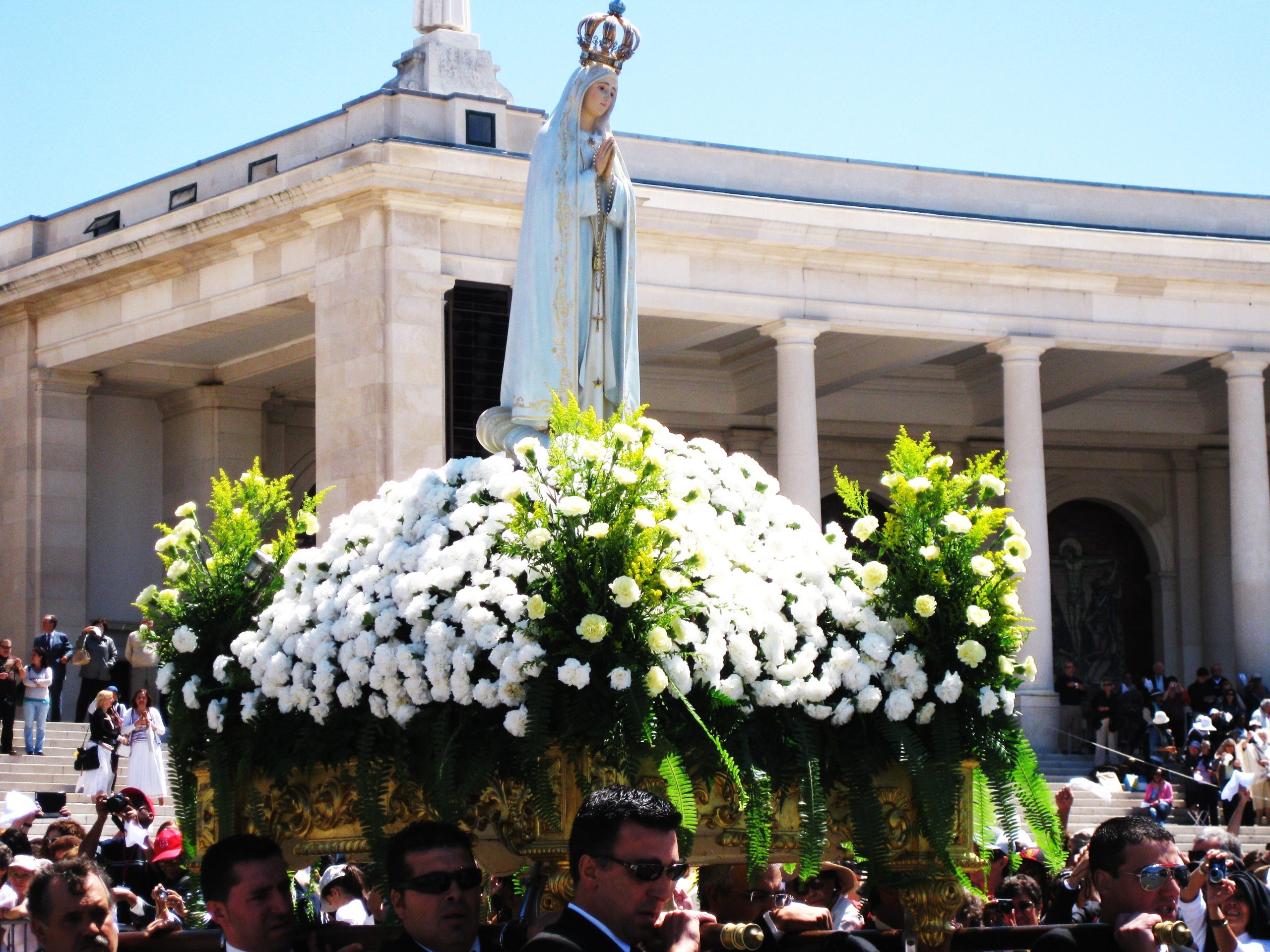 What Is the Significance of the Fatima Marian Apparitions in Catholic ...