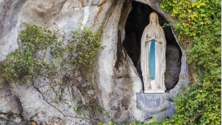 What Are the Approved Marian Apparitions That Changed the World?