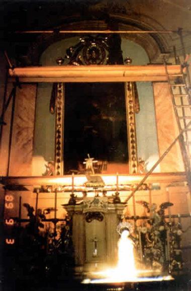 6 Miraculous Photos of the Virgin Mary Finally Revealed